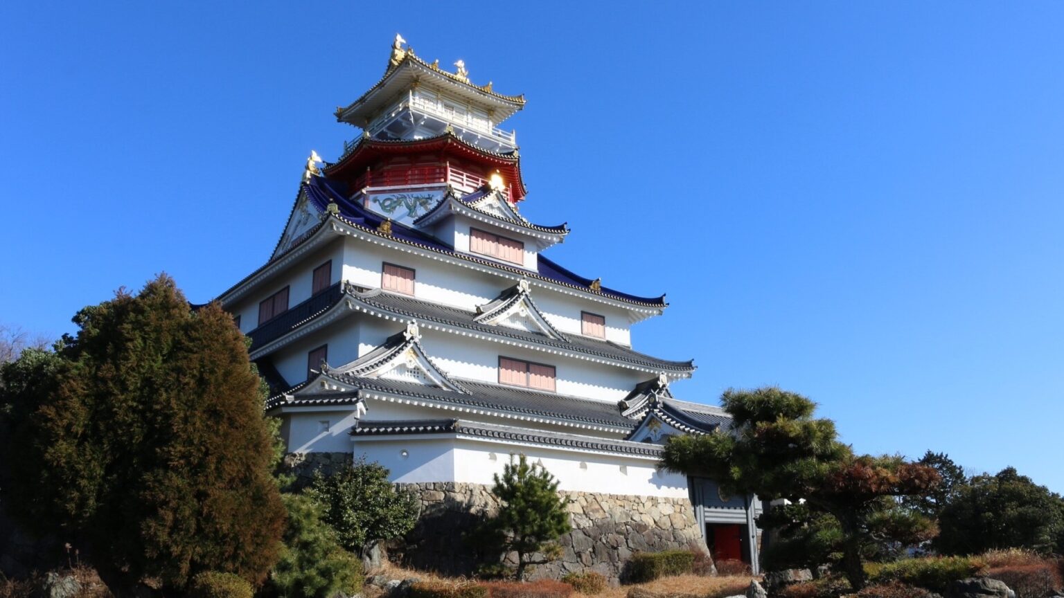 Azuchi Castle, the first picturesque light-up event held by Oda ...